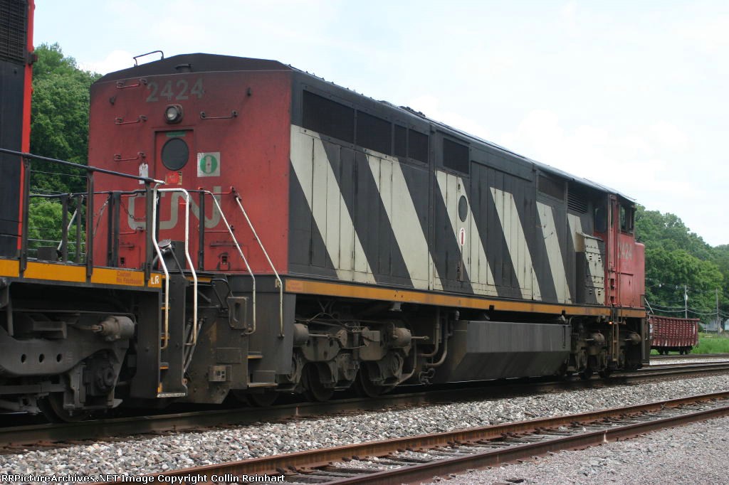 CN 2424